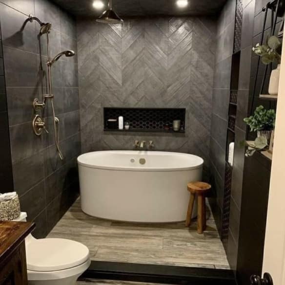 Advantage Construction - Discover Local Now